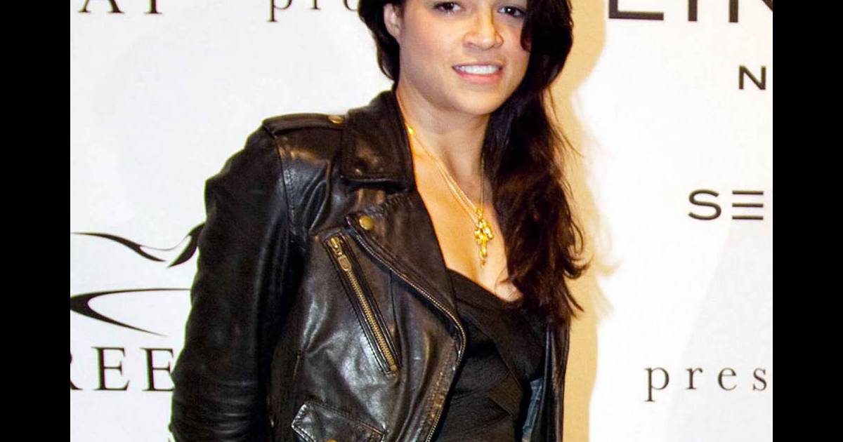 La belle Michelle Rodriguez, à l'occasion de la grande soirée Seven Bar ...