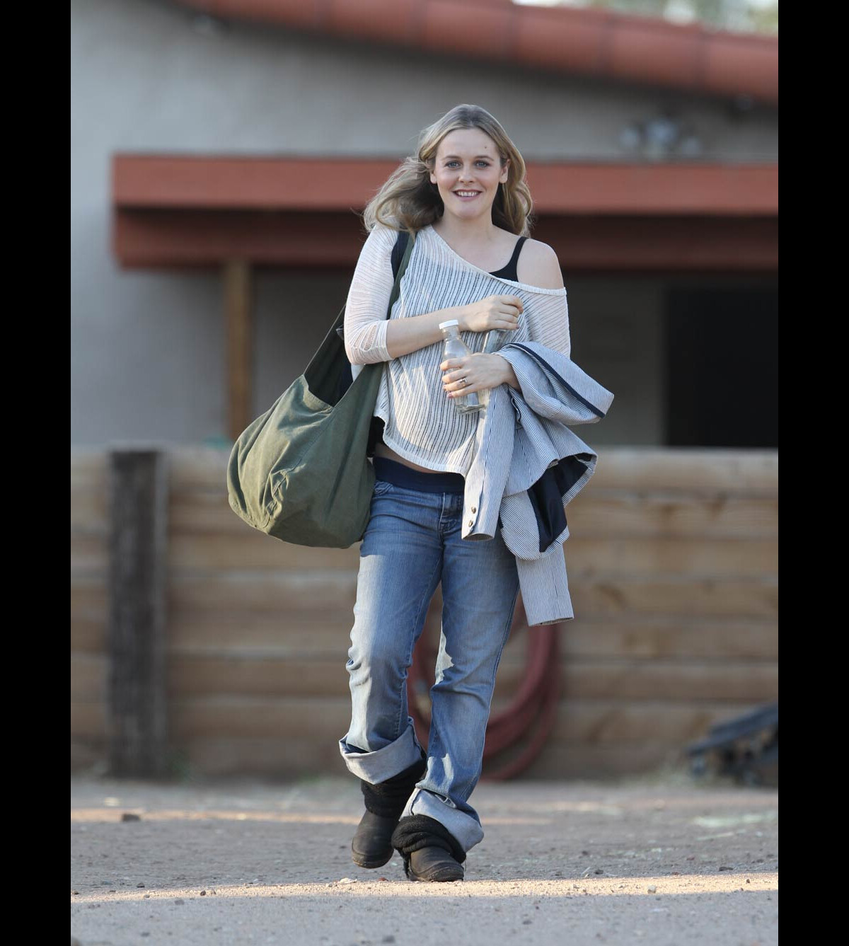 Photo : Alicia Silverstone à la sortie d'un shooting pour le magazine ...