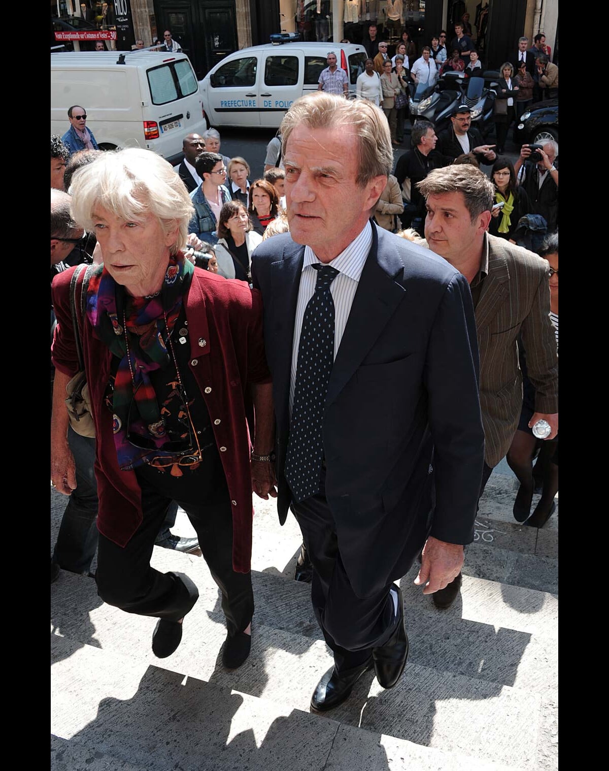 Photo : Bernard Kouchner, au dernier hommage rendu à Marie-France ...