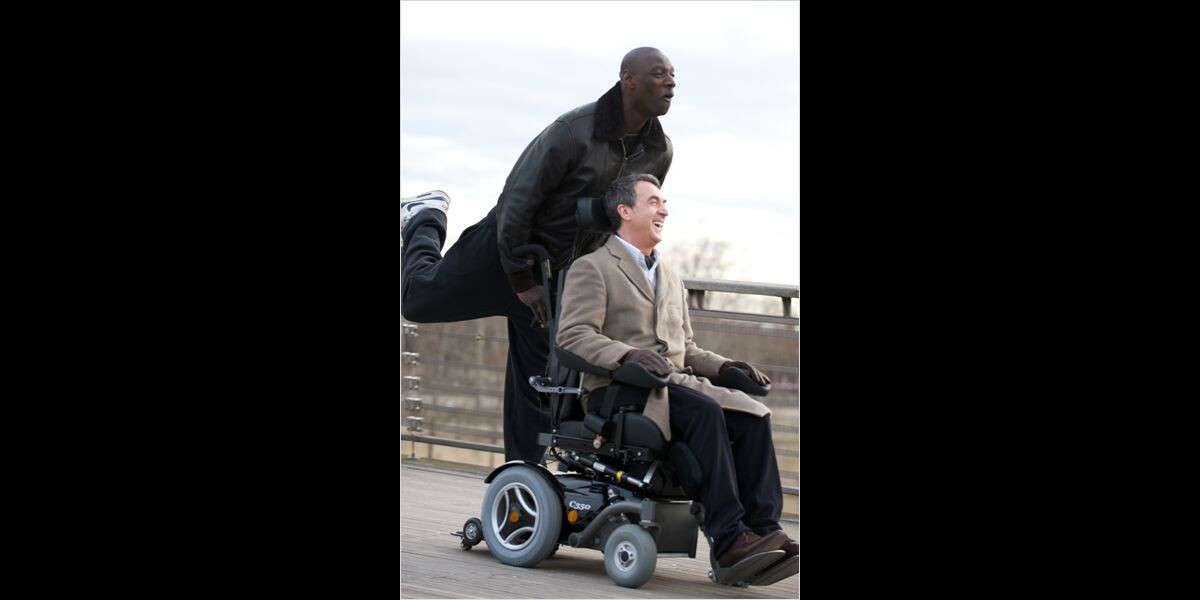 Photo : Omar Sy et François Cluzet dans Intouchables, 2011. - Purepeople