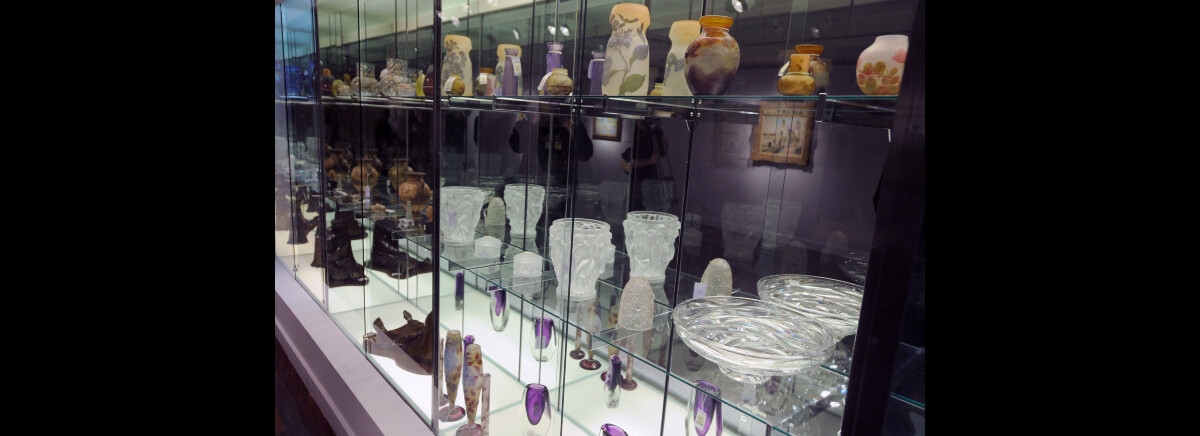 Photo : La collection privée d'Elizabeth Taylor, exposée à New York, le ...