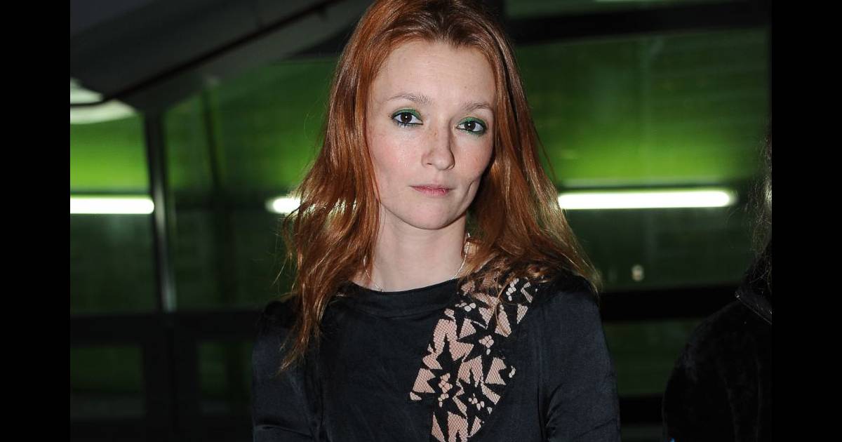 L'actrice-mannequin Audrey Marnay était sublime dans sa robe noire lors ...