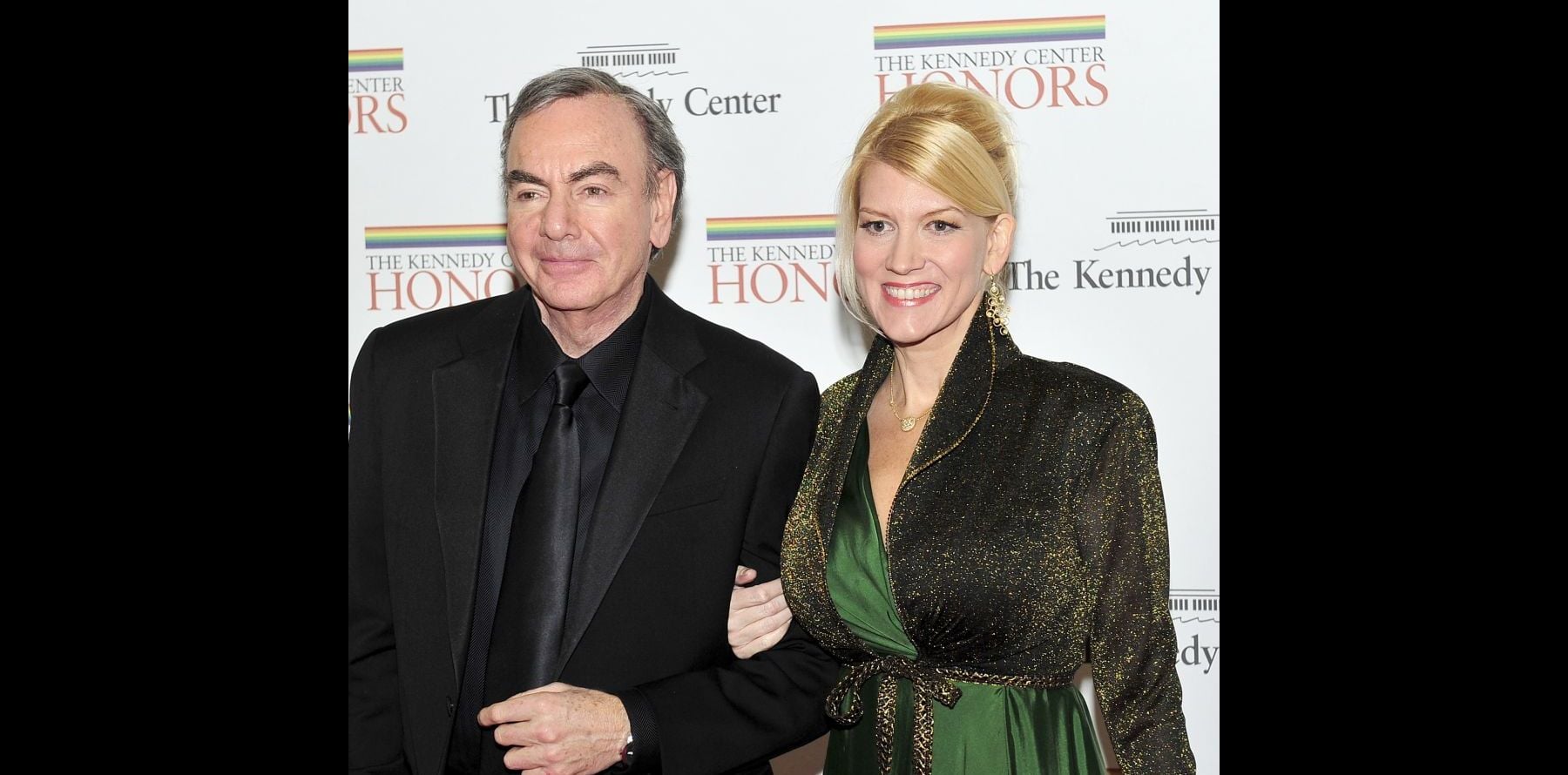 Neil Diamond et Katie McNeil, 30 ans d'écart, ont célébré leur mariage ...