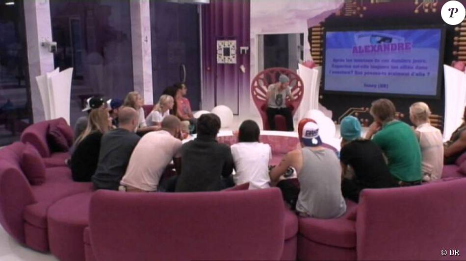 Soirée confidences dans Secret Story 6 - Purepeople