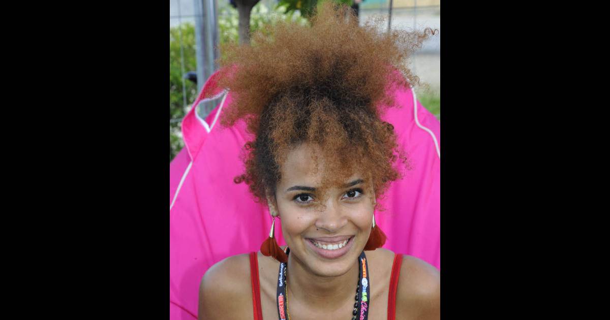 La chanteuse Ayo au festival Solidays, à Paris, le vendredi 22 juin ...