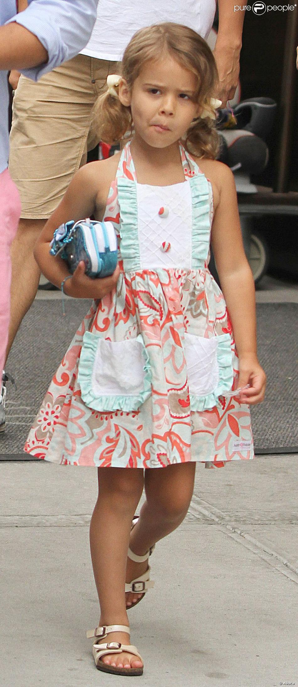 La fille de Jessica Alba, Honor, aussi looké que sa maman. New York, le ...
