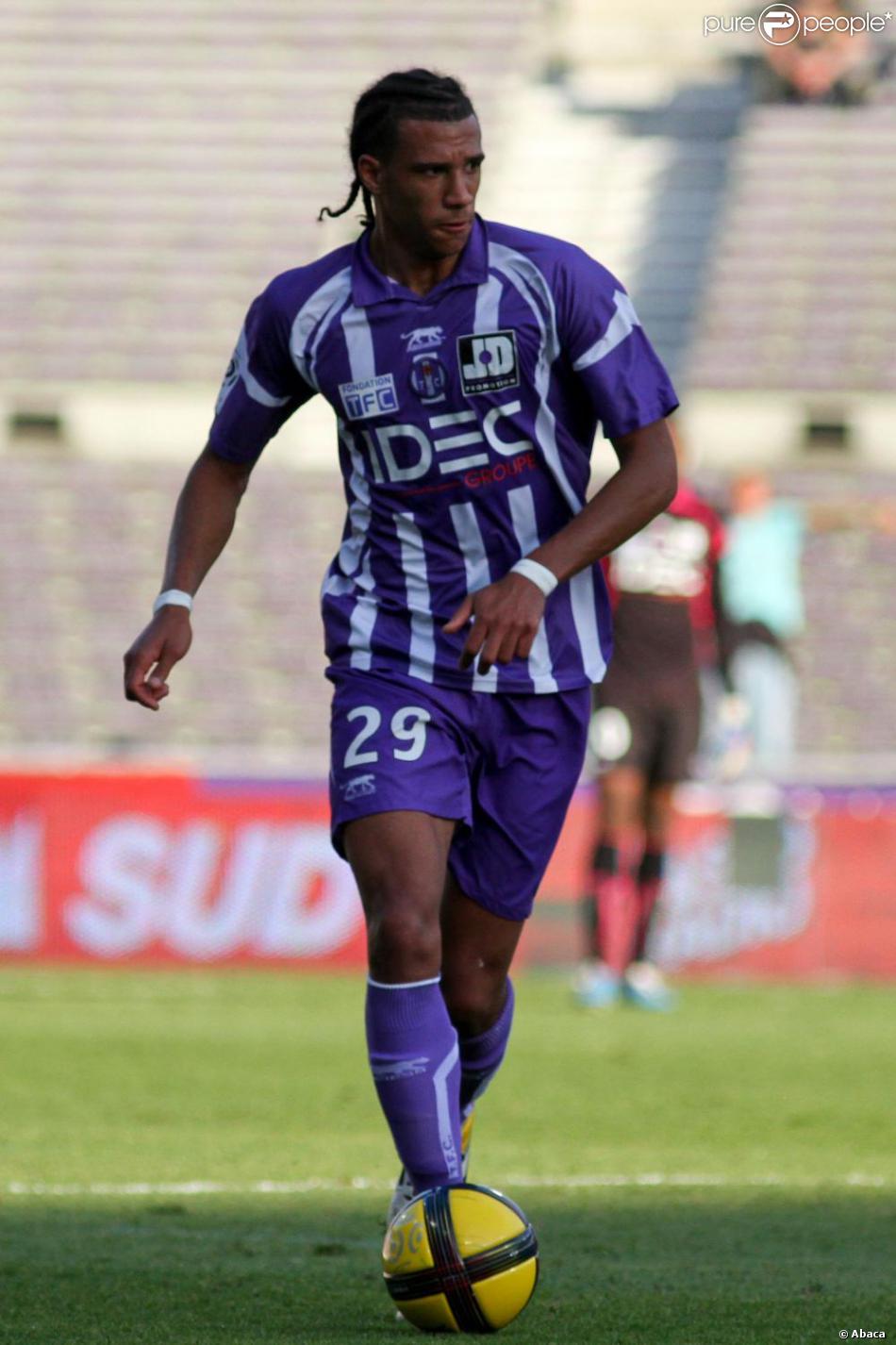 Etienne Capoue arrive en équipe de France. Didier Deschamps a dévoilé ...