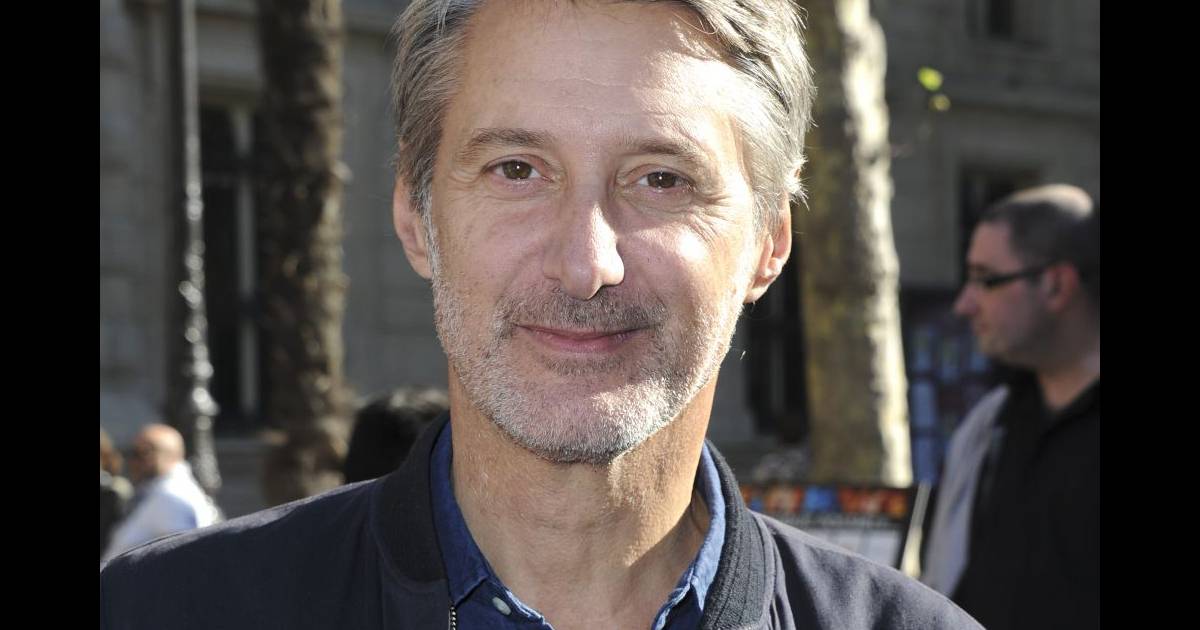 Antoine de Caunes : De ses délires à Manhattan à ses Dangereuses ...