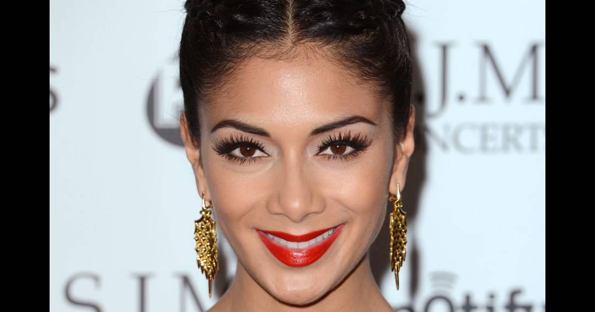 Nicole Scherzinger : Ravissante avec Elton John pour applaudir Gary ...