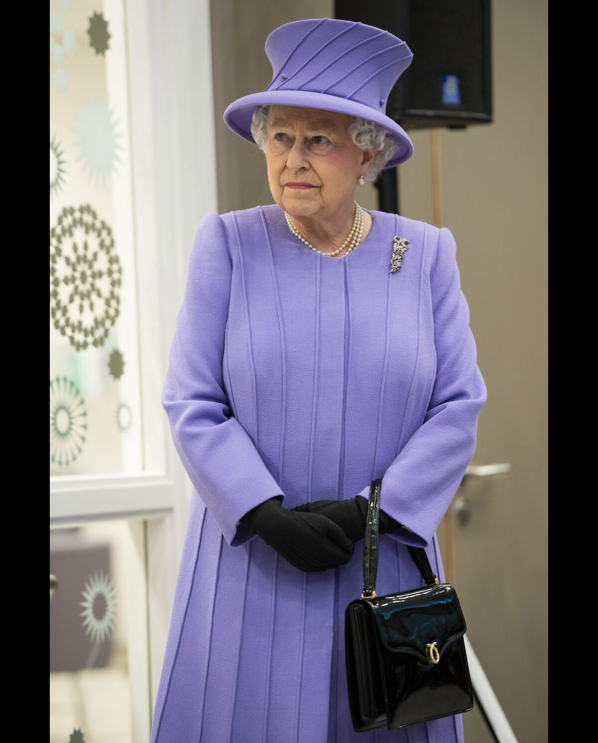 Photo : La reine Elizabeth II, accompagnée du prince Philip, Duc d ...