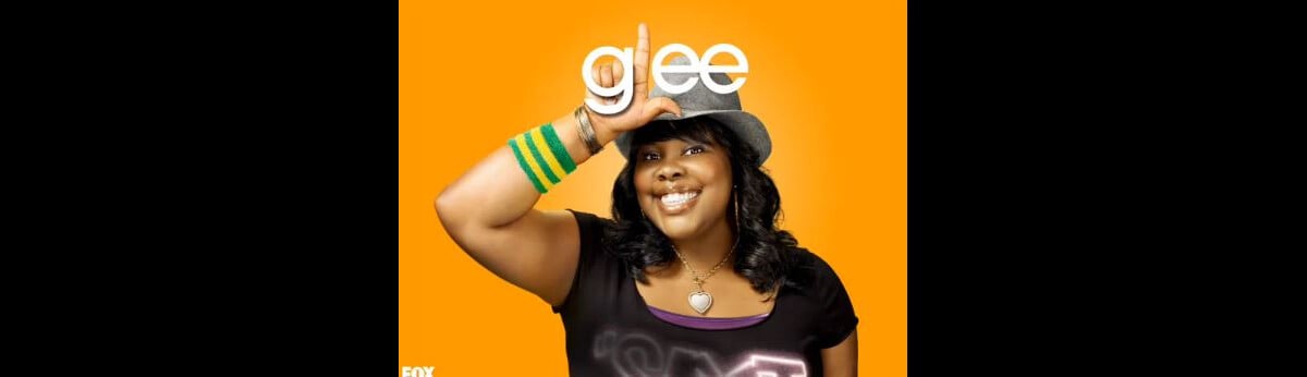 Vidéo : Amber Riley chante And i am telling you i'm not going dans Glee ...