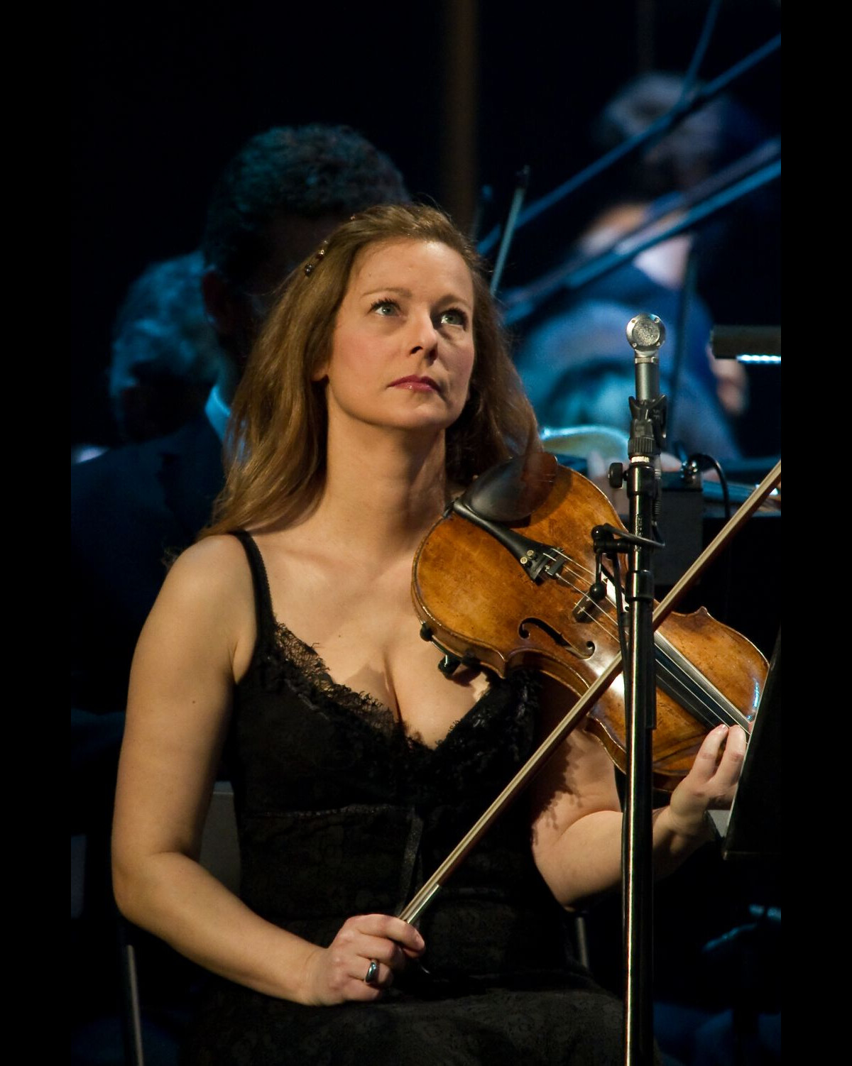 Photo : Anne Gravoin, femme de Manuel Valls, en concert avec l ...