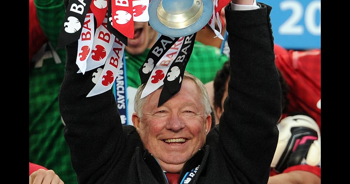 Alex Ferguson : Adieux pleins d'émotions pour le légendaire coach de ...