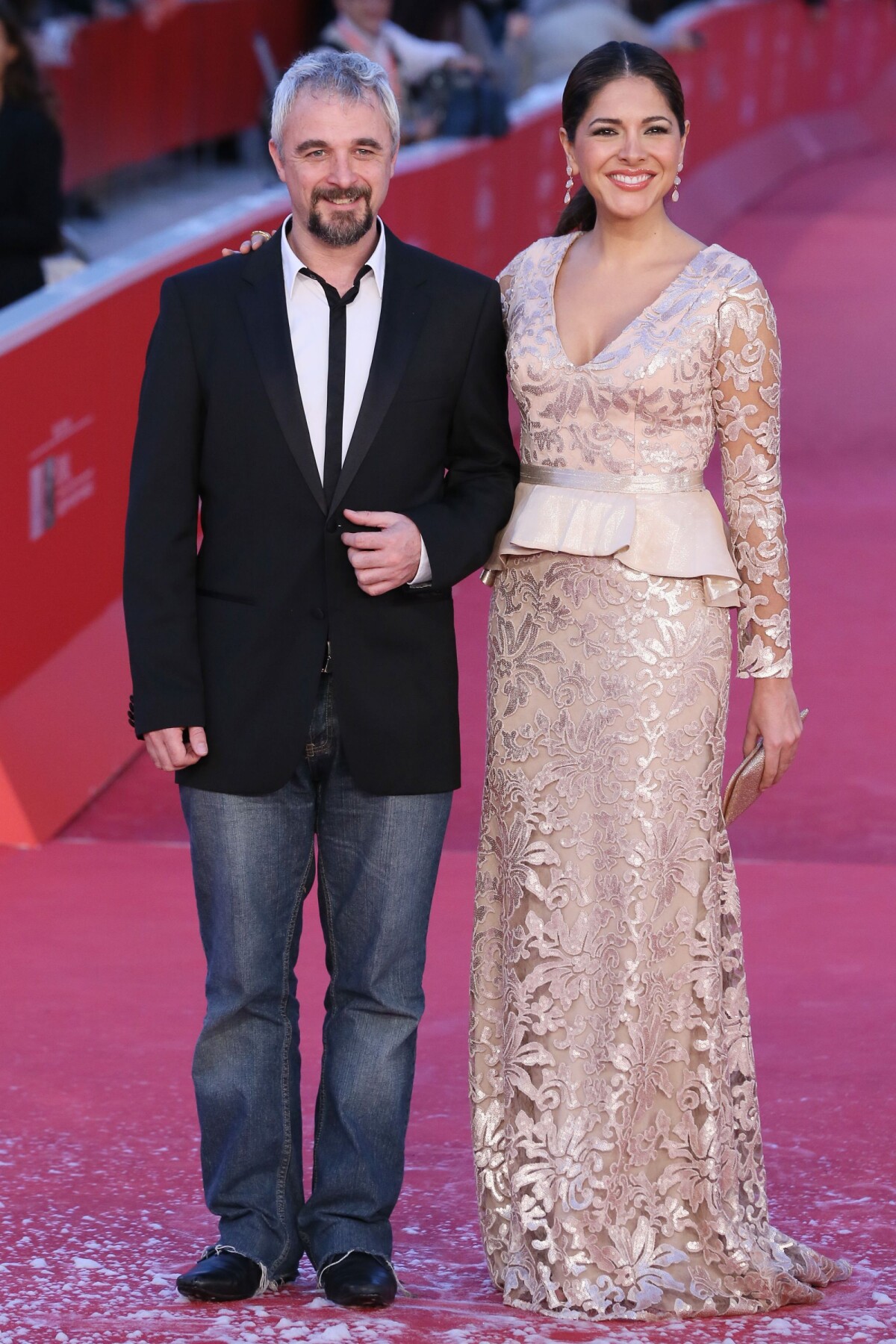Photo : Le réalisateur Michael Rowe et l'actrice Tania Arredondo lors ...