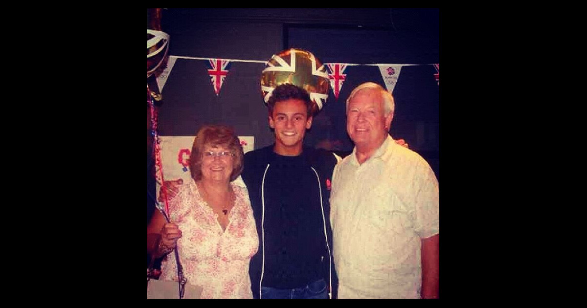 Tom Daley gay : Ses grand-parents, ''troublés'', lui demandent s'il est ...