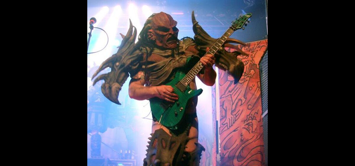 Photo : Cory Smoot aka Flattus Maximus guitariste du groupe Gwar ...