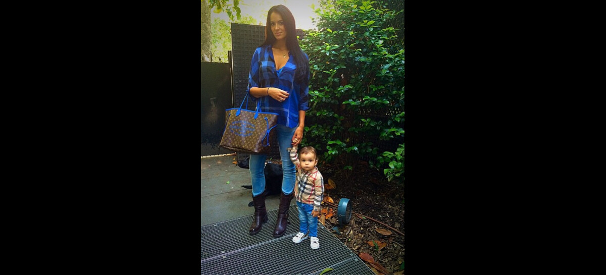 Photo : Jade Foret et sa fille Liva. Juin 2014. - Purepeople