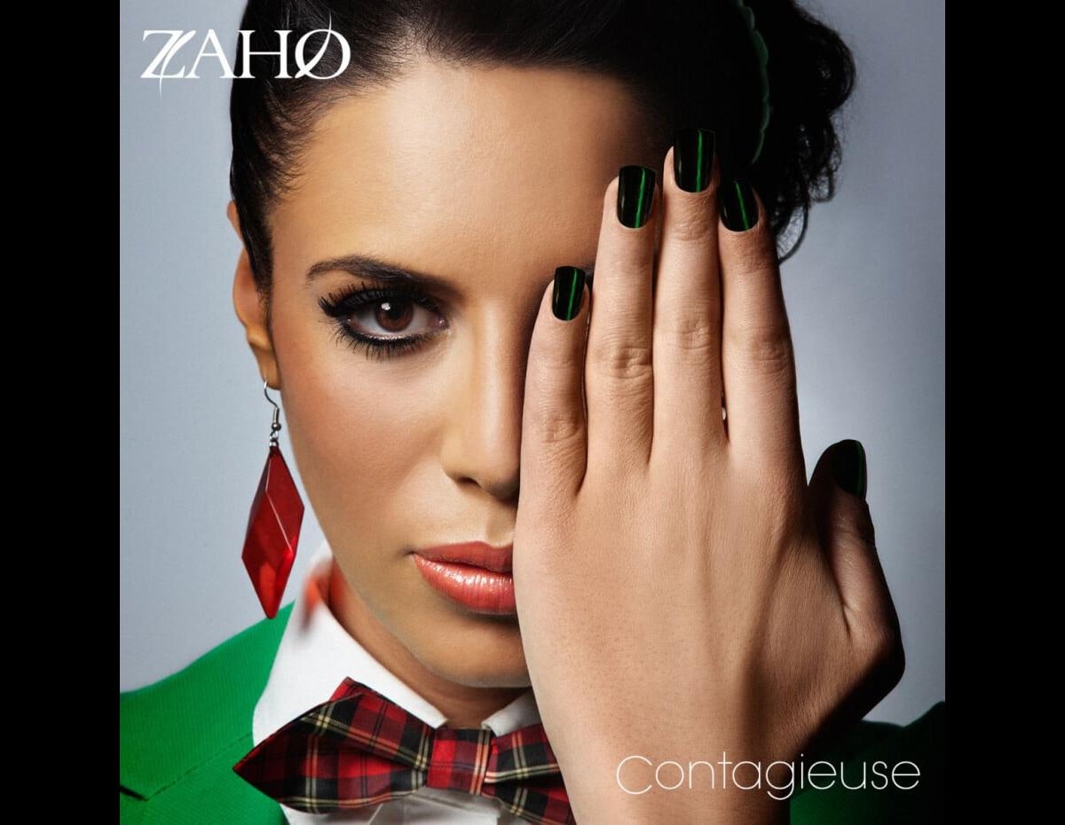Photo : Contagieuse, le nouvel album de Zaho. - Purepeople