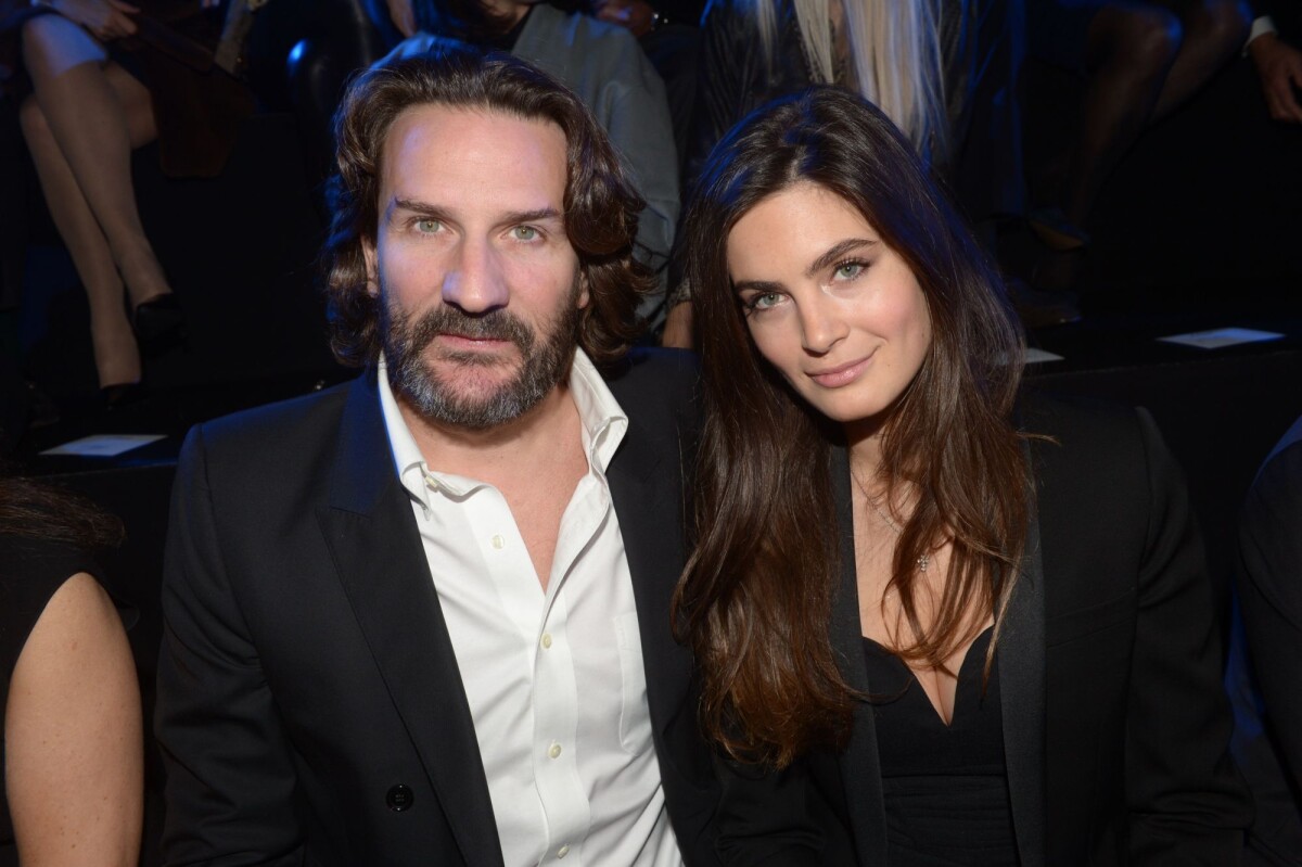 Photo : Frédéric Beigbeder et Lara Micheli au défilé de la collection Natalia pour Etam à la ...