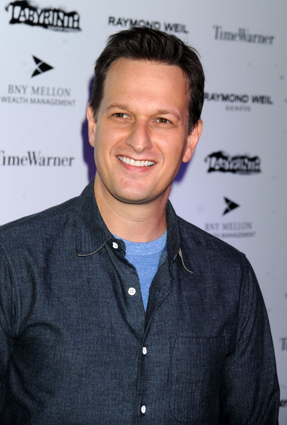 Photo : Josh Charles, très souriant, à New York en janvier 2013 ...