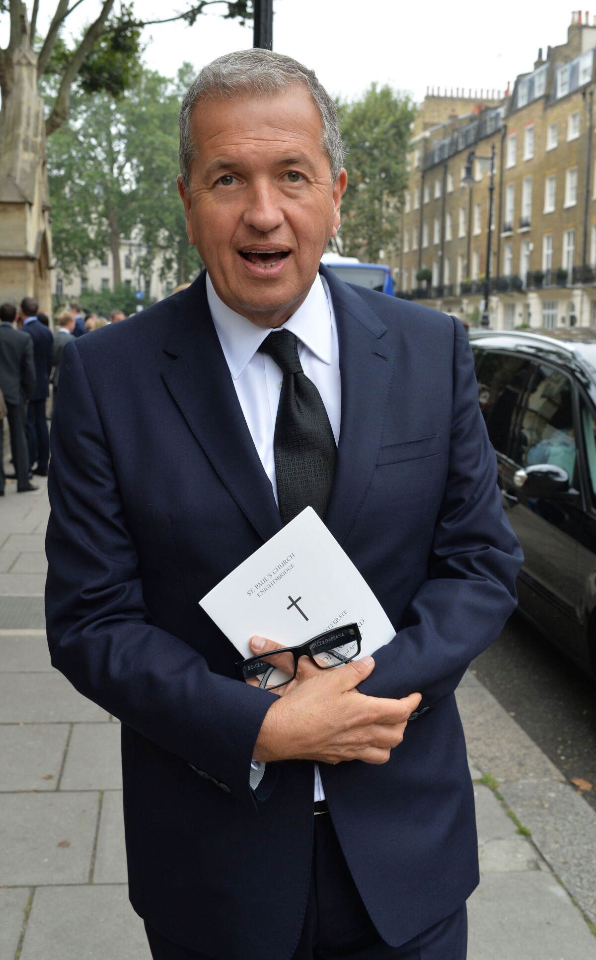 Photo : Mario Testino le 11 septembre 2014 à l'église Saint Paul de ...