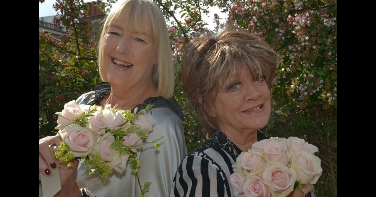 Amanda Barrie, 79 ans : La star de ''Coronation Street'' a épousé sa ...