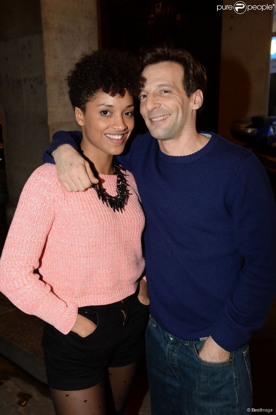 Mathieu Kassovitz amoureux : Il officialise avec sa charmante compagne ...