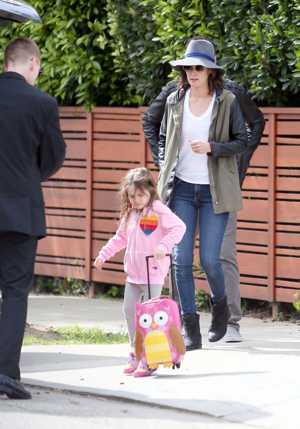 Photo : Cobie Smulders et sa famille s'envole à New York pour tourner ...