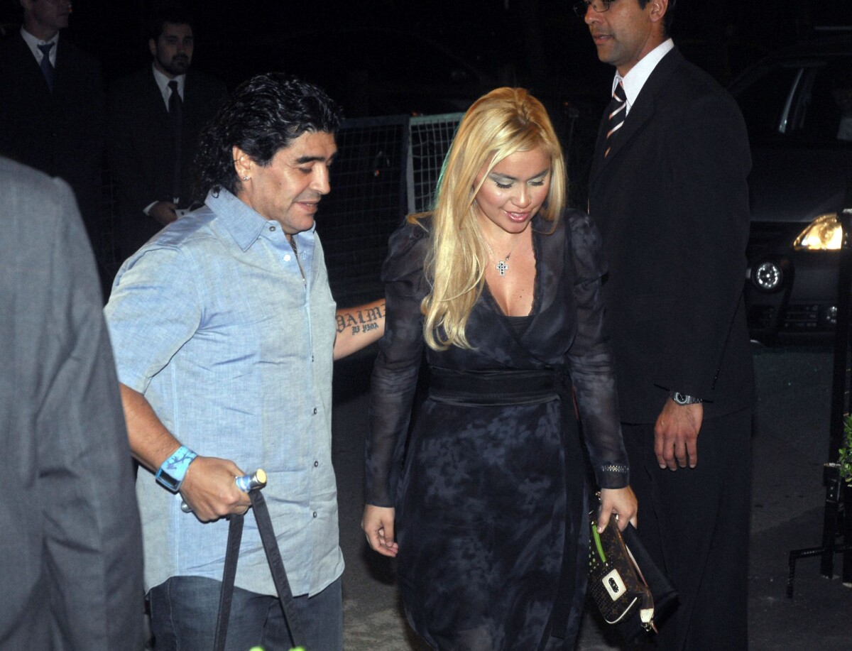 Photo : Diego Maradona et Veronica Ojeda à Buenos Aires, le 31 octobre ...