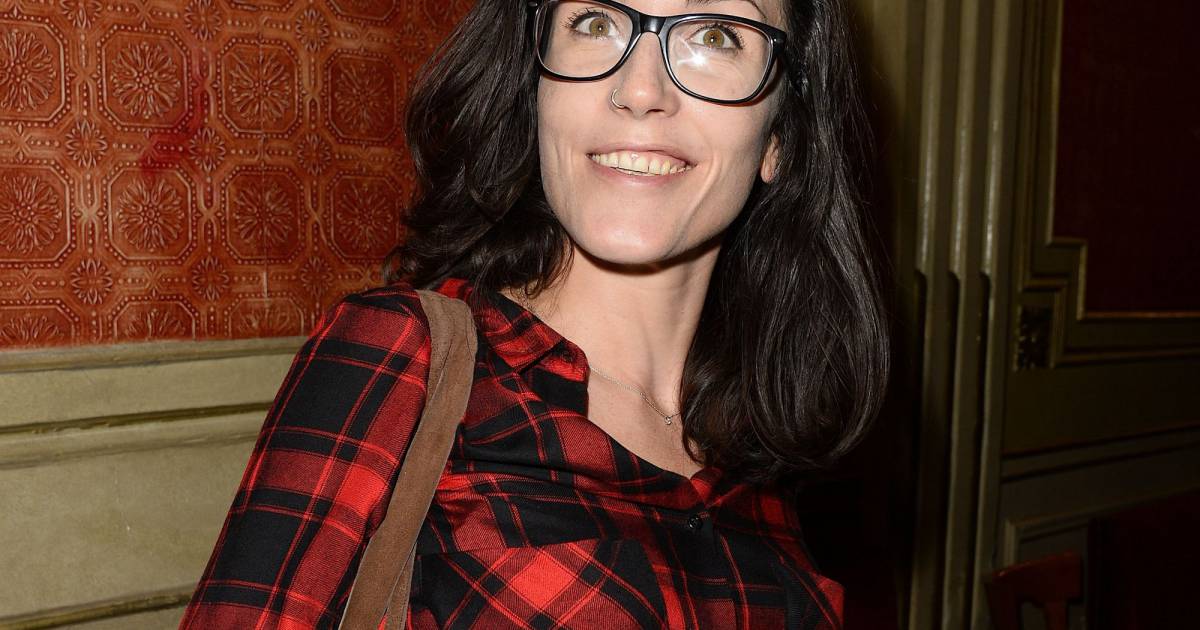 La dessinatrice Coco - Générale de la pièce Je ne veux pas mourir idiot ...