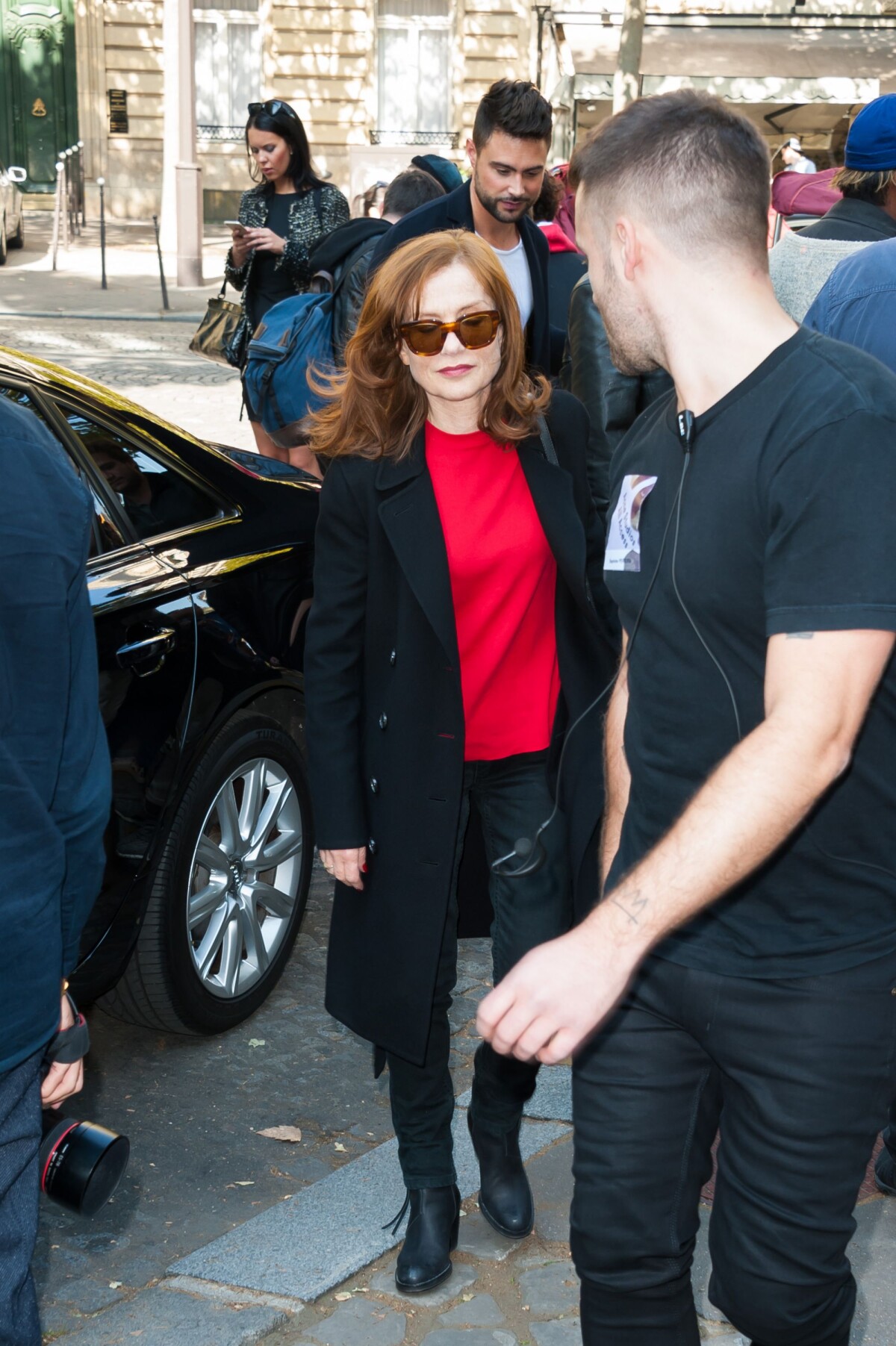 Photo : Isabelle Huppert arrive à l'hôtel Potocki pour assister au ...