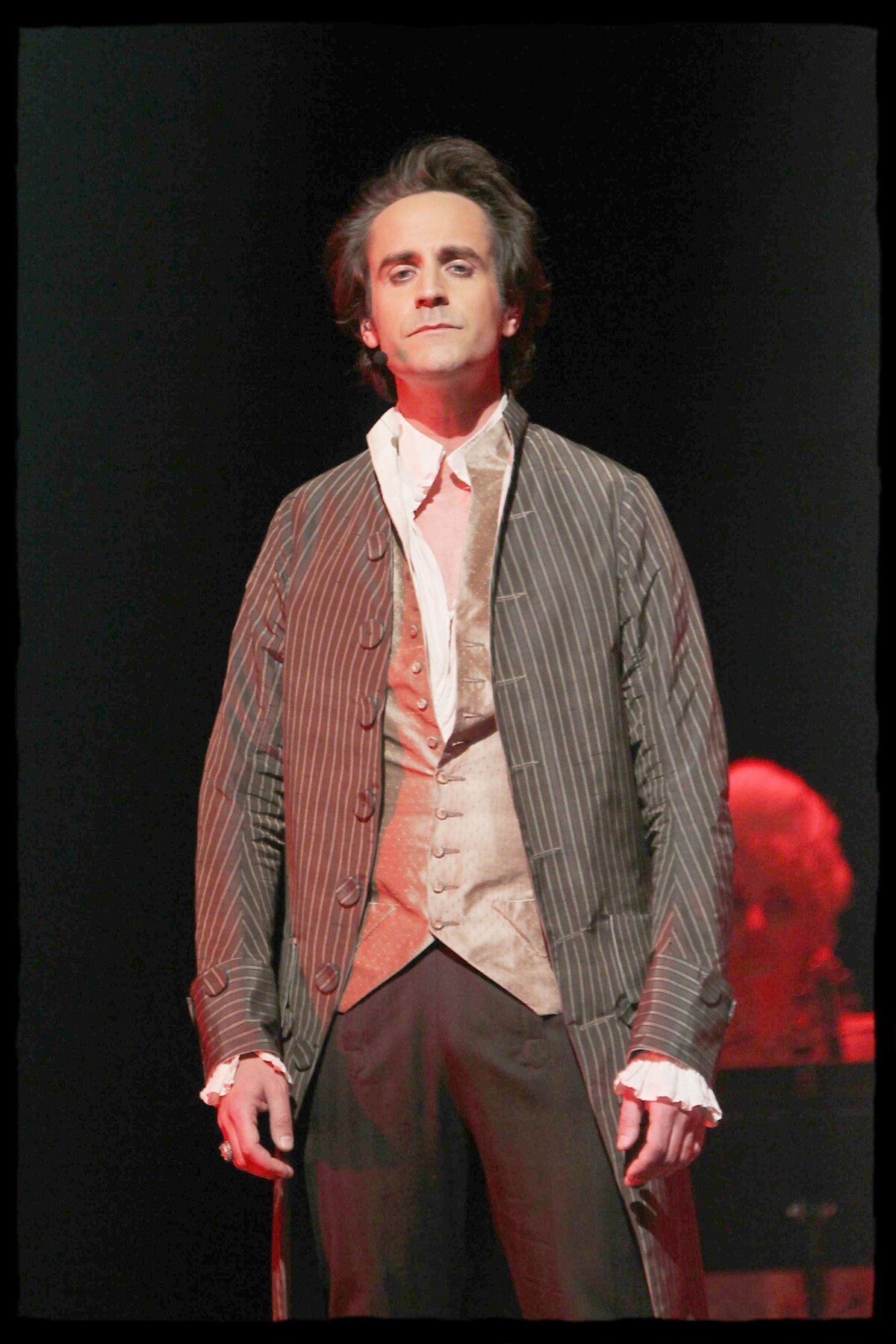 Photo : Rod Janois, au showcase de 1789, Les Amants de la Bastille, à ...
