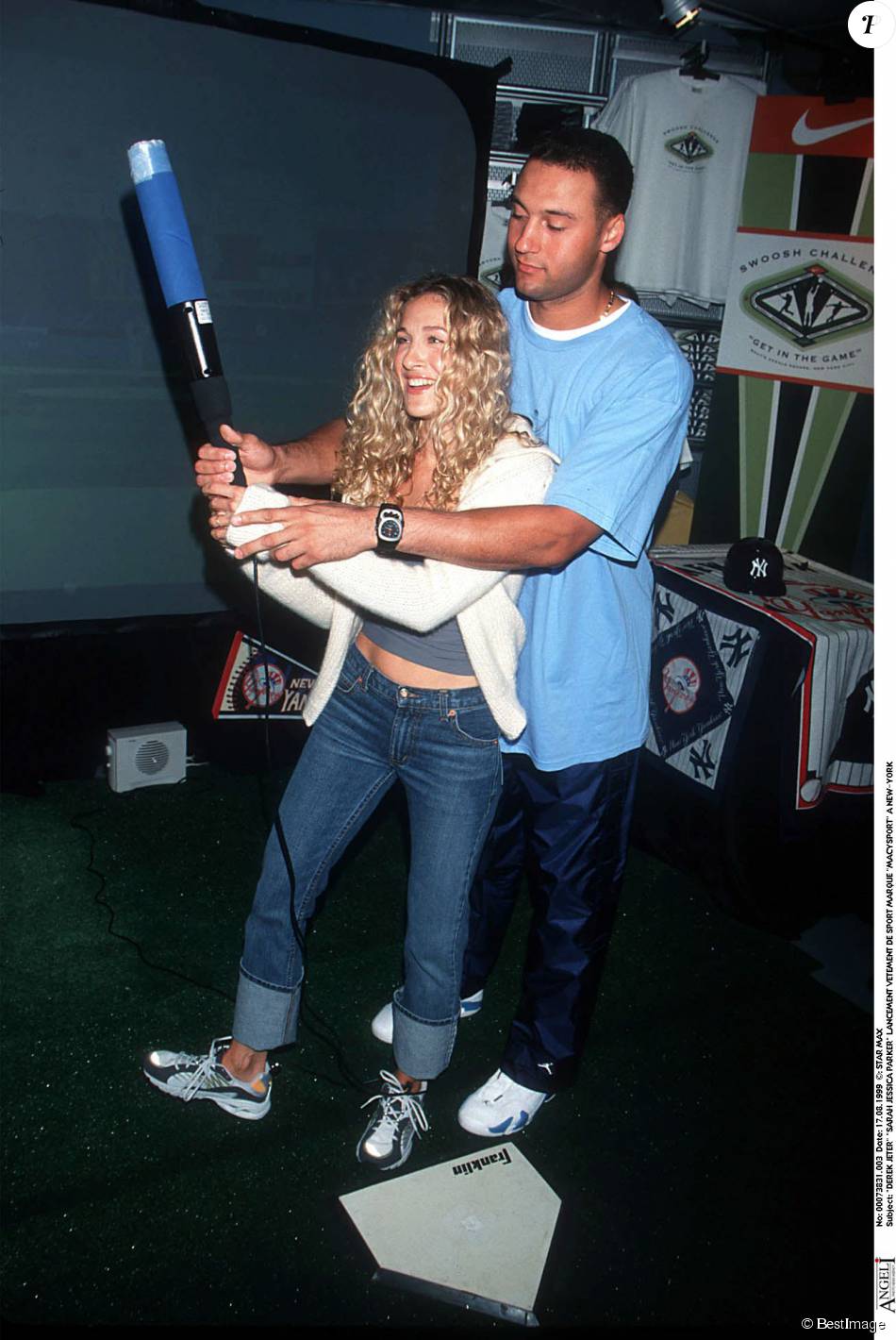 Derek Jeter et Sarah Jessica Parker en 1999 lors d'un événement pour la ...