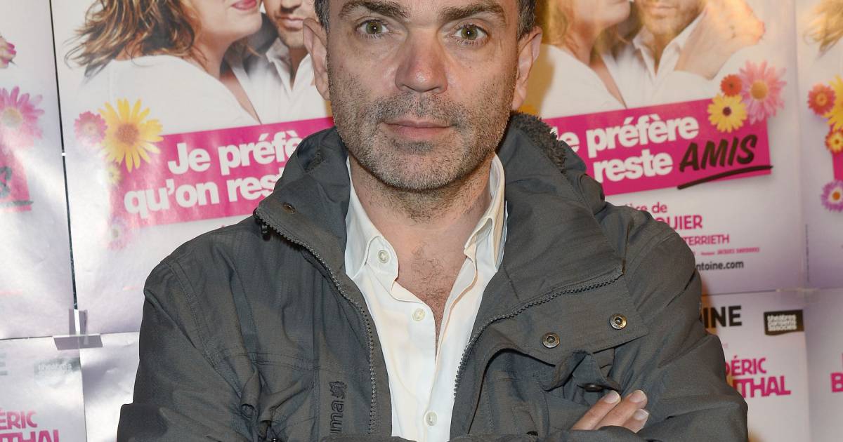 Yann Moix - People à la 150ème représentation de la pièce Je préfère qu ...