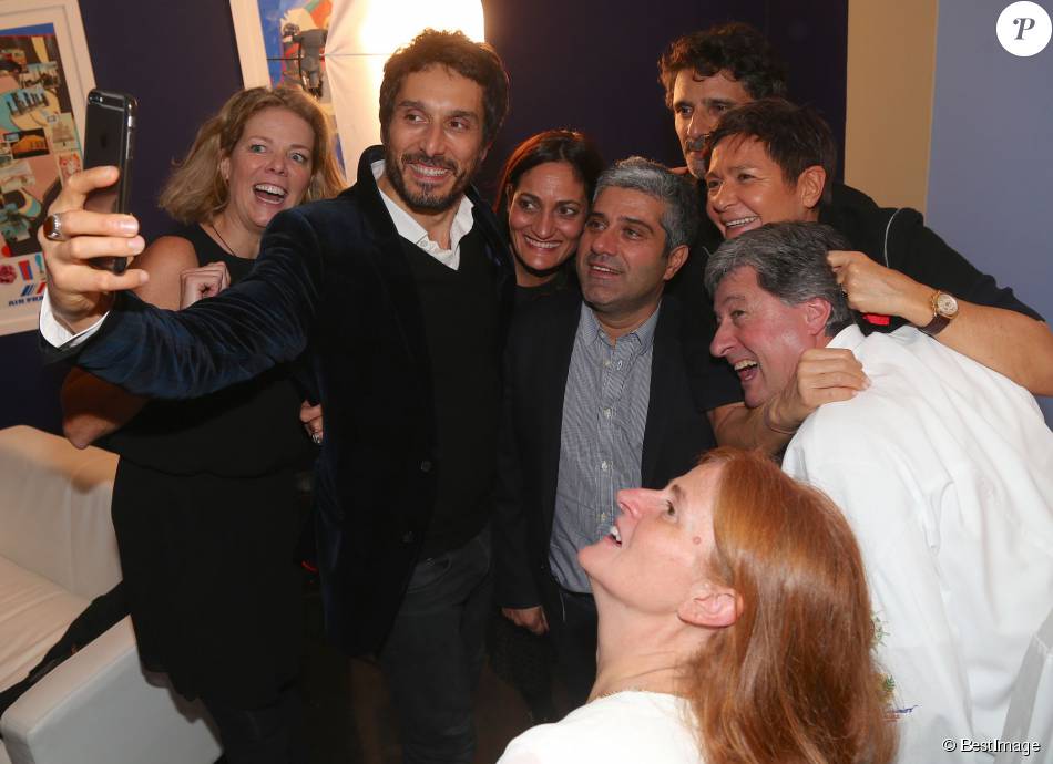 Exclusif - Vincent Elbaz, Pascal Elbé, Isaac Sharry lors de l'ouverture ...