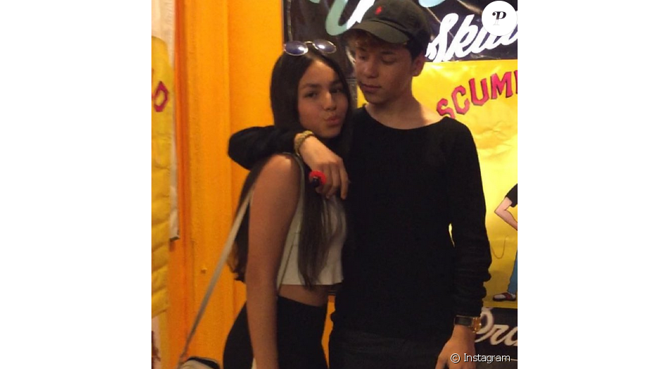 Steven Fernandez et une fan / photo postée sur Instagram au mois d ...