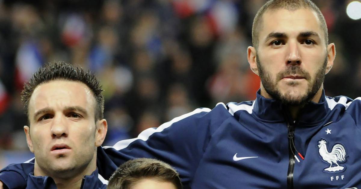 Mathieu Valbuena et Karim Benzema avant le match amical France ...