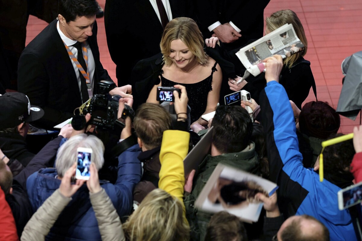 Photo : Kirsten Dunst - Première du film "Midnight Special" lors du 66e ...