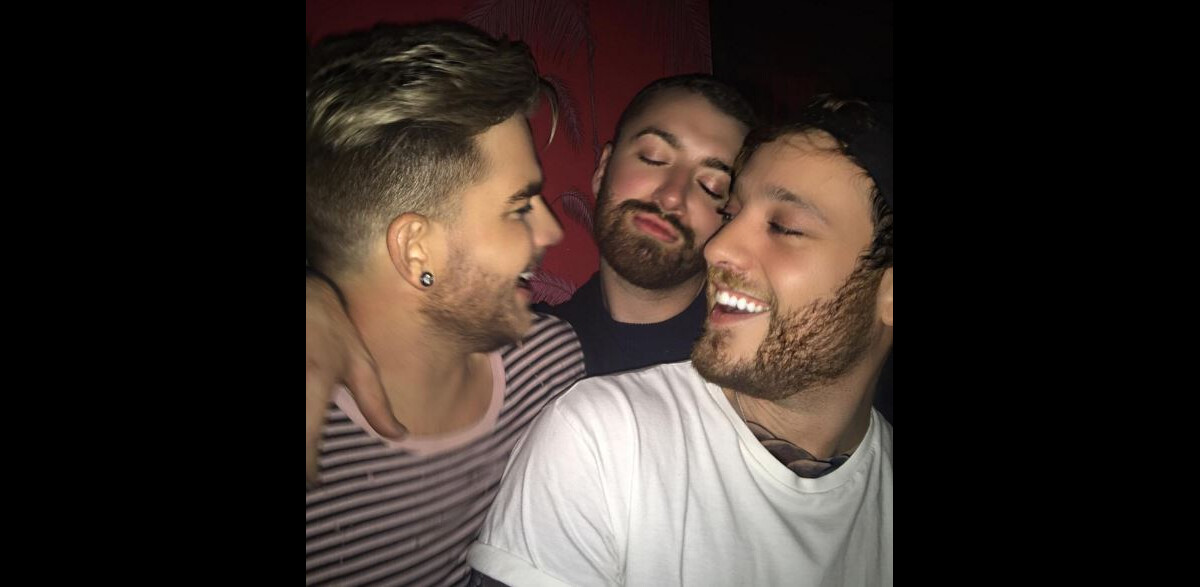 Photo : Le DJ Jorge Bustillos avec Adam Lambert et Sam Smith, à New ...