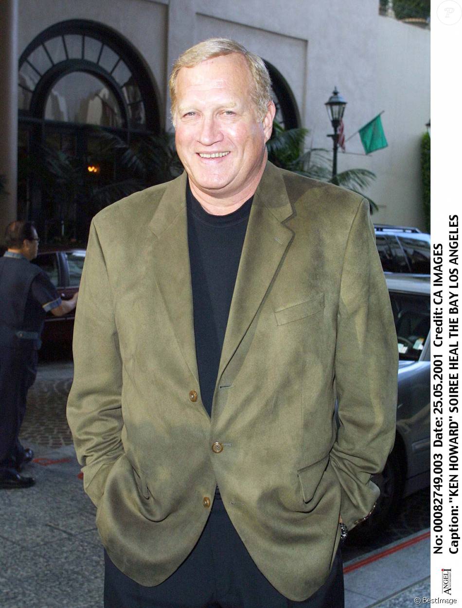 Ken Howard à Los Angeles en mai 2001. - Purepeople