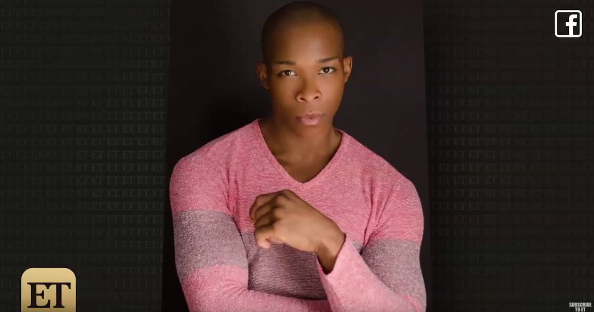 Le 8 décembre 2015, le site Entertainment Tonight rend hommage au ...