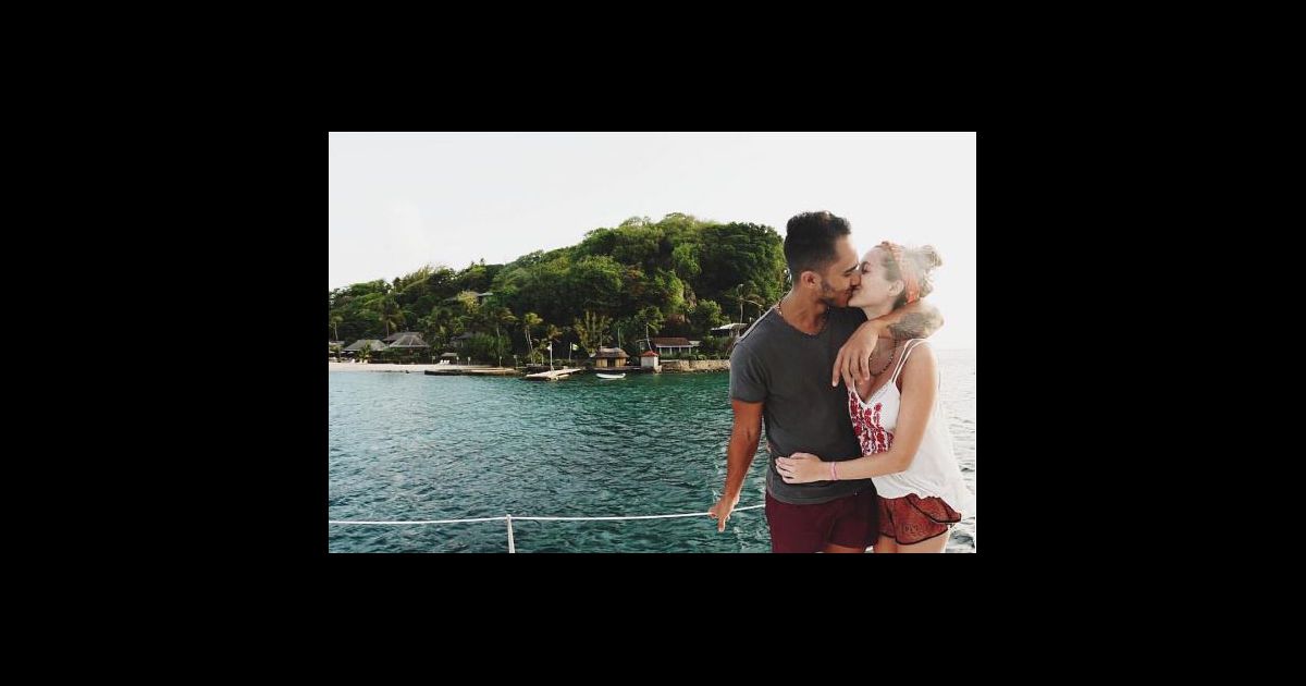 Alexa Vega et son mari Carlos Pena, sur Instagram, juin 2016 - Purepeople