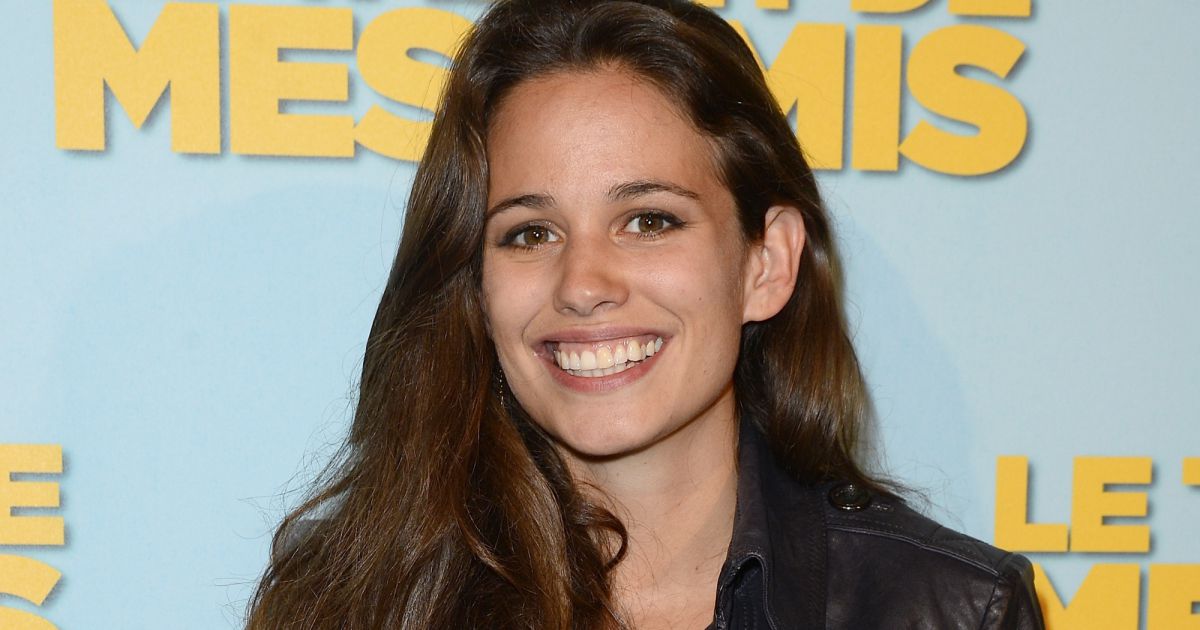 Lucie Lucas - Avant-première du film Le talent de mes amis au théâtre ...