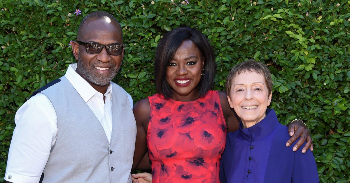 Julius Tennon avec sa femme Viola Davis et Gail Abarbanel à la soirée ...