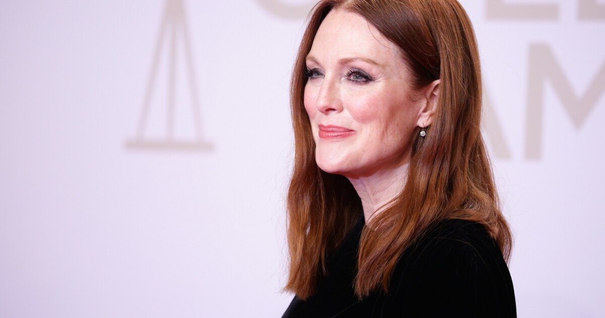 Julianne Moore et le départ de son fils aîné : "Ça nous a totalement ...