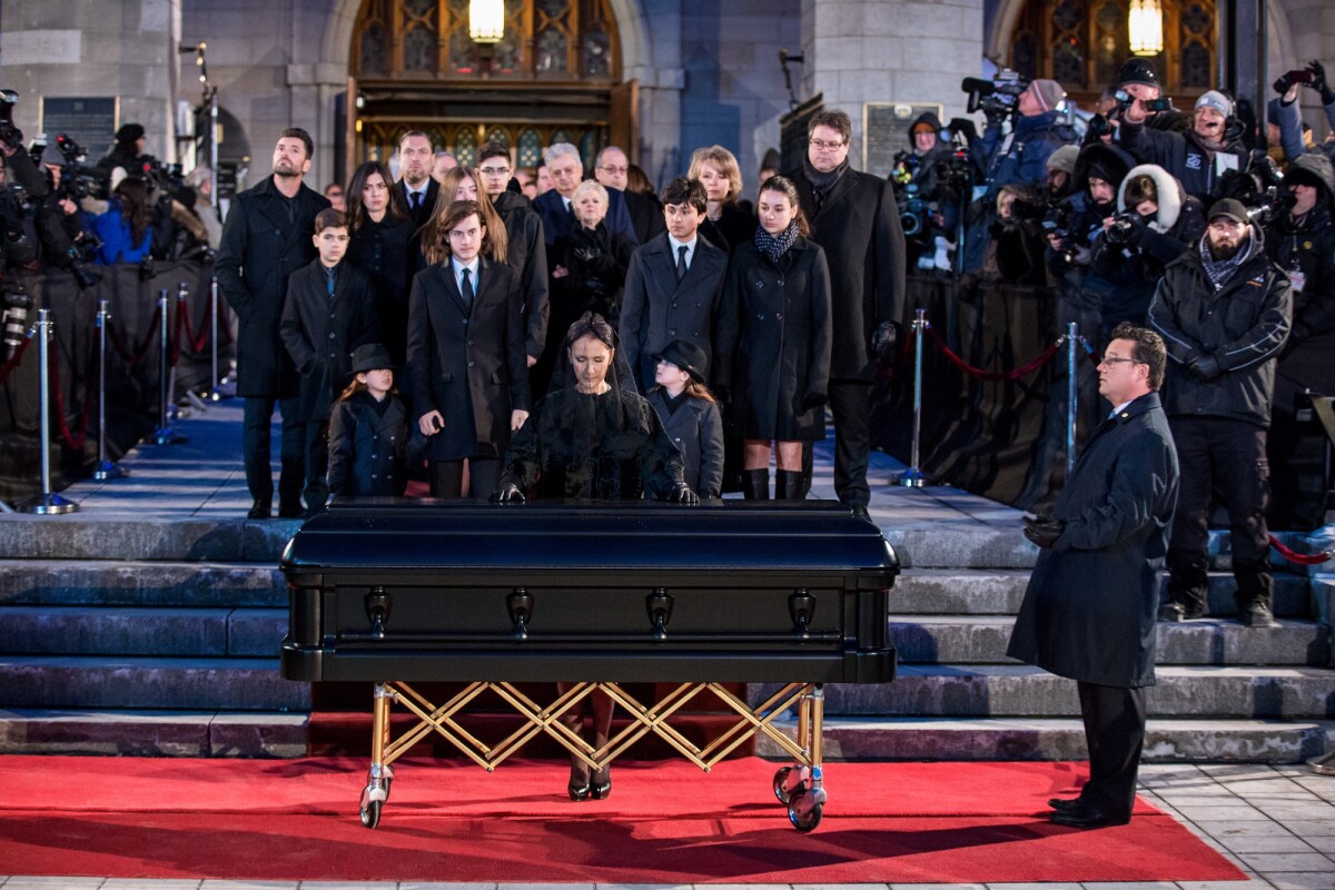 Photo : Céline Dion, ses enfants René-Charles Angélil, les jumeaux ...