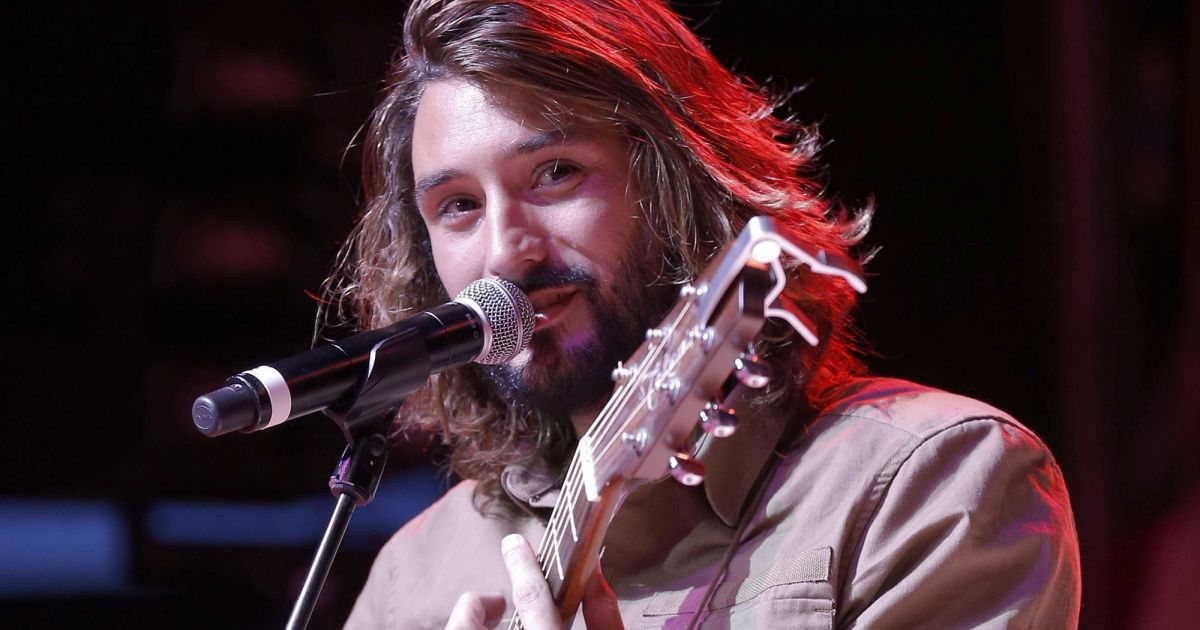 Jérémy Frérot (du groupe Fréro Delavega) - Concert privé MFM Radio Live ...