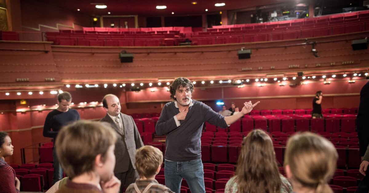 Les Choristes : Dans les coulisses du spectacle adapté du succès au ...