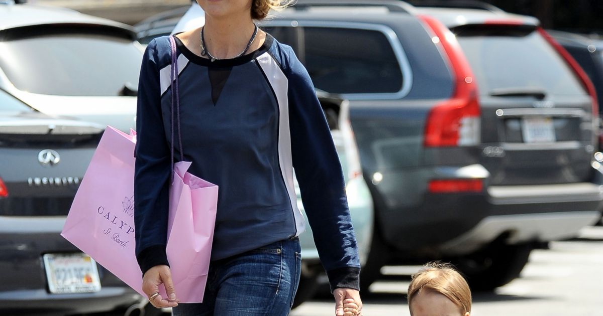 Sarah Michelle Gellar Et Son Fils Rocky Dans Les Rues De Los Angeles