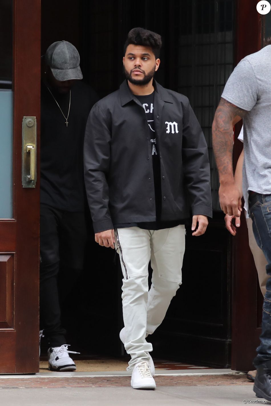 The Weeknd à la sortie de son hôtel à New York, le 2 juillet 2016 ...